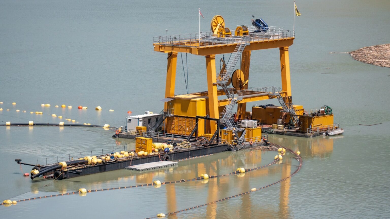 Dredging Project Planning: From Feasibility to Completion